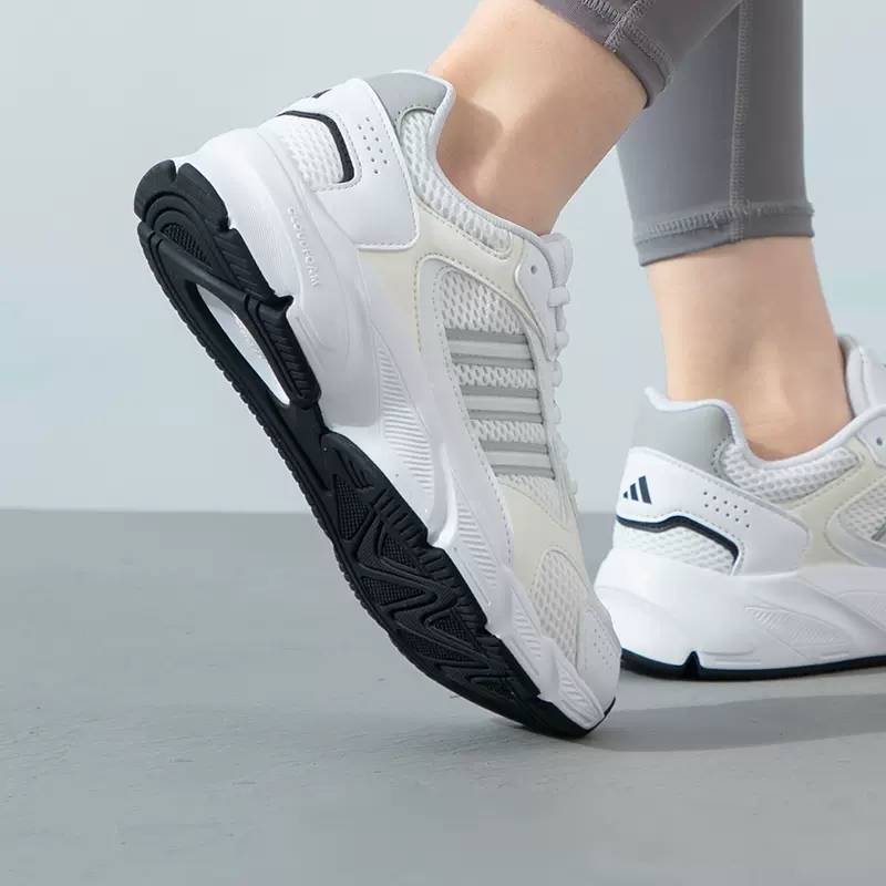 五环体育网上商城hiwuhuan.com：折扣运动鞋服 - 耐克、阿迪达斯等运动品牌正品直供